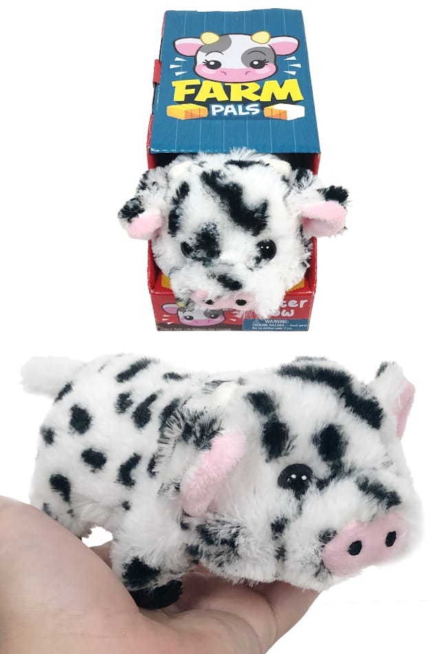 Carter the Cow : Soft Animated Walks Moo : Battery Mechanical Calf ...